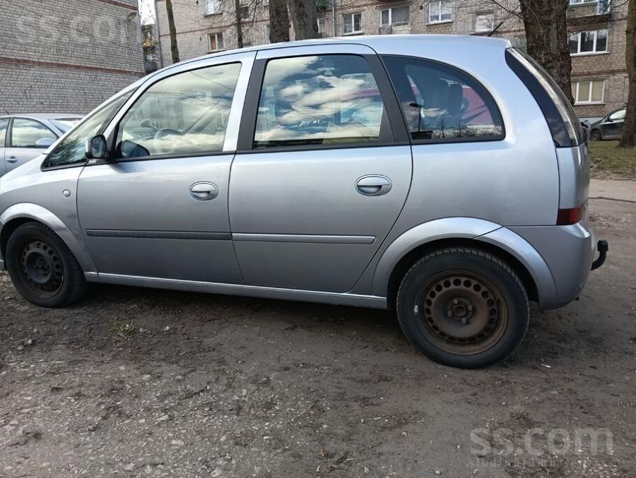 Grey Opel Meriva 2006 in Riga, with an engine capacity of 1.80 L and mileage of 252 thousand km for 2700 €, photo 7 on AUTOMOTO.COM.LV