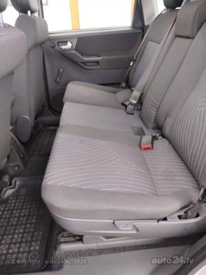 Grey Opel Meriva 2006 in Tartu, with an engine capacity of 1.40 L and mileage of 270 thousand km for 1190 €, photo 13 on AUTOMOTO.COM.LV