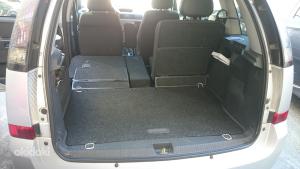 Pelēks Opel Meriva 2007 Tallina, ar dzinēja tilpumu 0.00 L un nobraukumu 127 tūkst. km par 800 €, foto  vietnē AUTOMOTO.COM.LV