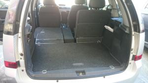 Grey Opel Meriva 2007 in Tallinn, with an engine capacity of 0.00 L and mileage of 127 thousand km for 800 €, photo 17 on AUTOMOTO.COM.LV