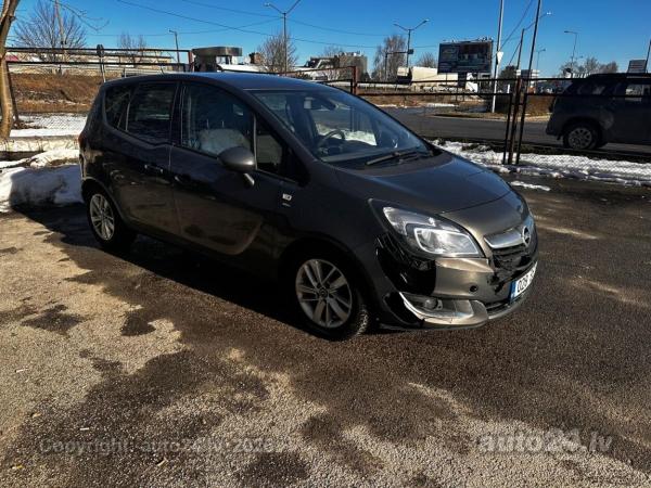 Pelēks Opel Meriva 2016 Tallina, ar dzinēja tilpumu 1.40 L un nobraukumu 0 tūkst. km par 2700 €, foto 3 vietnē AUTOMOTO.COM.LV