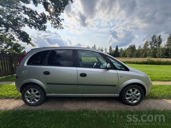Opel Meriva 2004 in Jelgava, with an engine capacity of 1.60 L and mileage of 219 thousand km for 1200 €, photo 5 on AUTOMOTO.COM.LV