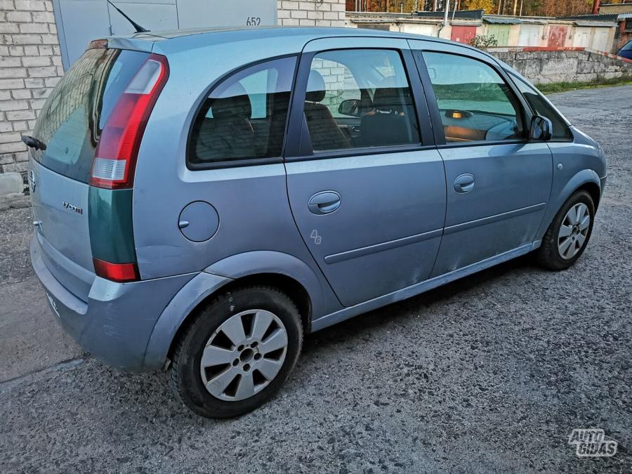 Opel Meriva 2004 in Visaginas, with an engine capacity of 1.70 L and mileage of 299 thousand km for 420 €, photo 3 on AUTOMOTO.COM.LV