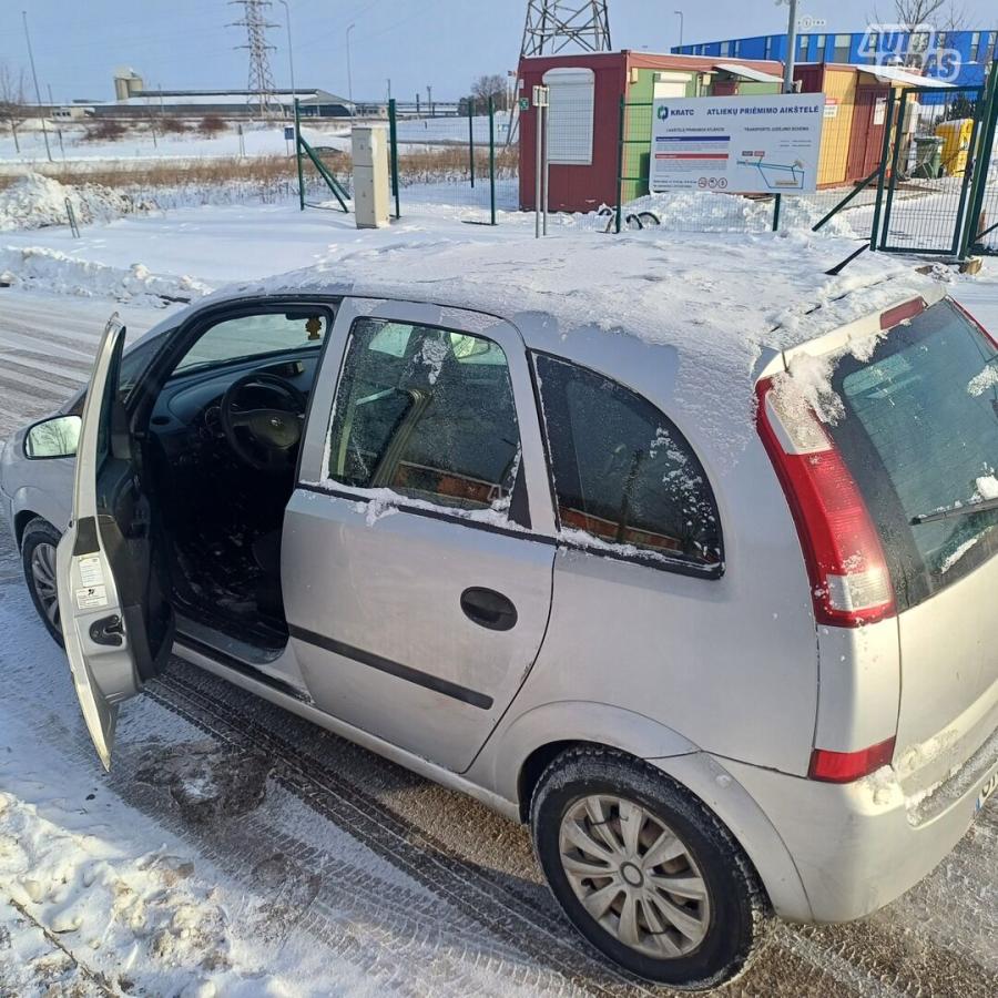 Opel Meriva 2004 Klaipėda, ar dzinēja tilpumu 1.60 L un nobraukumu 138 tūkst. km par 440 €, foto 4 vietnē AUTOMOTO.COM.LV