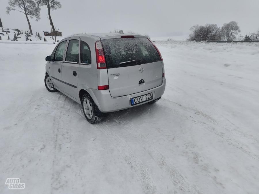 Opel Meriva 2004 Telšiai, ar dzinēja tilpumu 1.60 L un nobraukumu 120 tūkst. km par 720 €, foto 4 vietnē AUTOMOTO.COM.LV