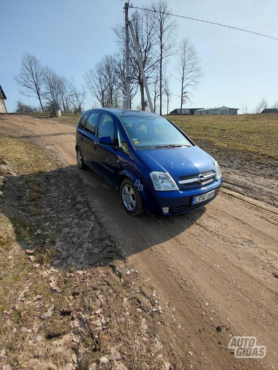 Opel Meriva 2004 Alīta, ar dzinēja tilpumu 1.70 L un nobraukumu 220 tūkst. km par 800 €, foto 4 vietnē AUTOMOTO.COM.LV