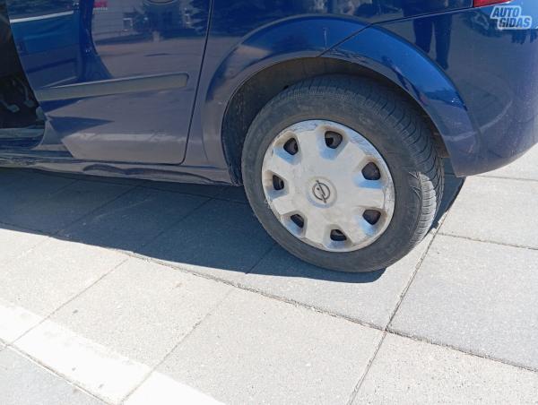 Opel Meriva 2004 in Visaginas, with an engine capacity of 1.70 L and mileage of 274 thousand km for 600 €, photo 9 on AUTOMOTO.COM.LV