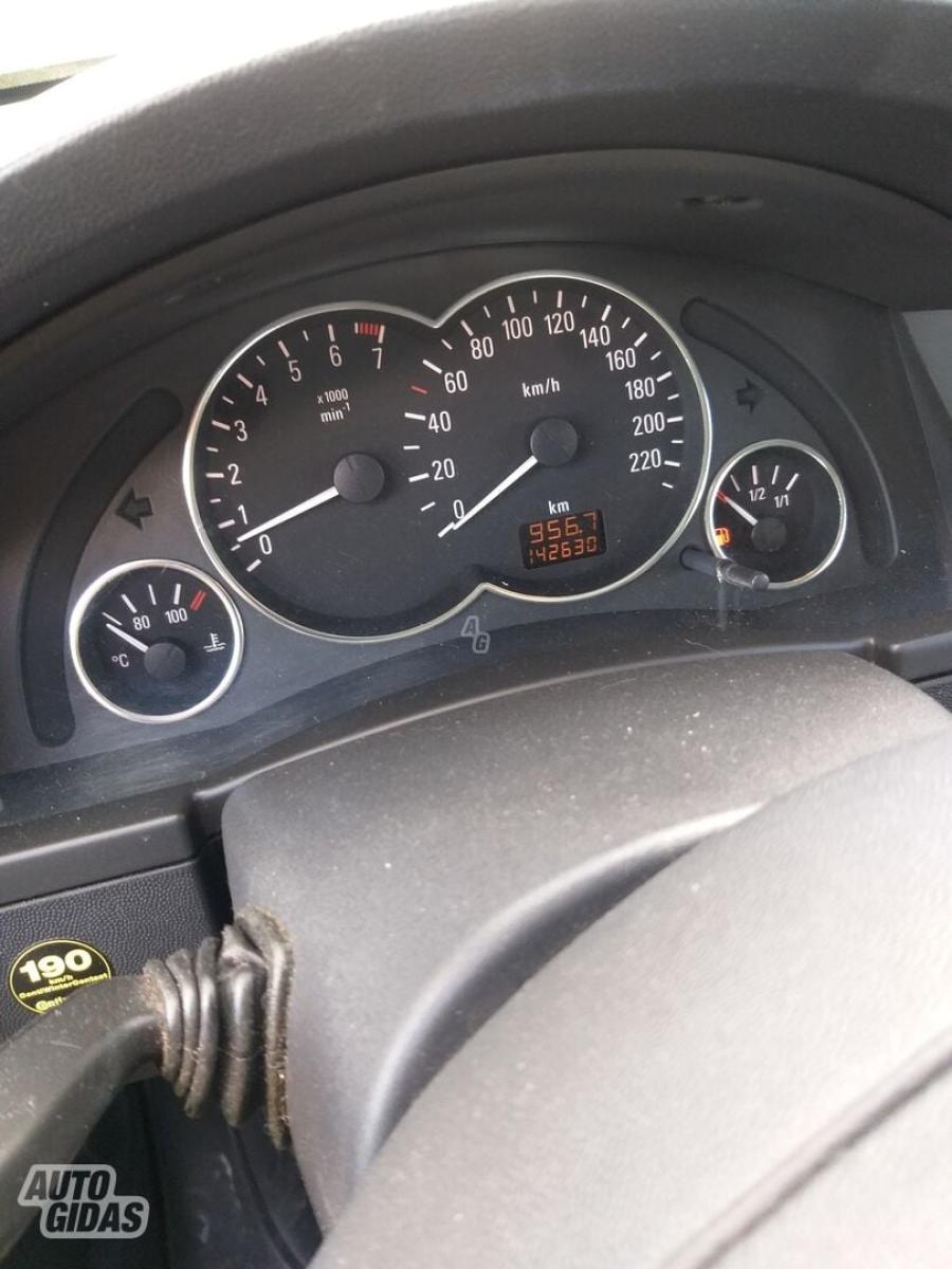 Opel Meriva 2004 in Vilnius, with an engine capacity of 1.60 L and mileage of 2 thousand km for 750 €, photo 3 on AUTOMOTO.COM.LV