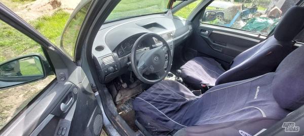 Опель Мерива 2005 в Вильнюс, объемом двигателя 1.70 л и пробегом 300 тыс. км за 300 €, фото 5 на AUTOMOTO.COM.LV