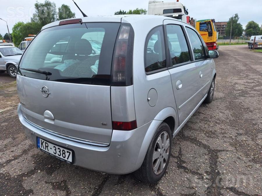 Opel Meriva 2006 in Jelgava, with an engine capacity of 1.60 L and mileage of 174 thousand km for 1400 €, photo 7 on AUTOMOTO.COM.LV
