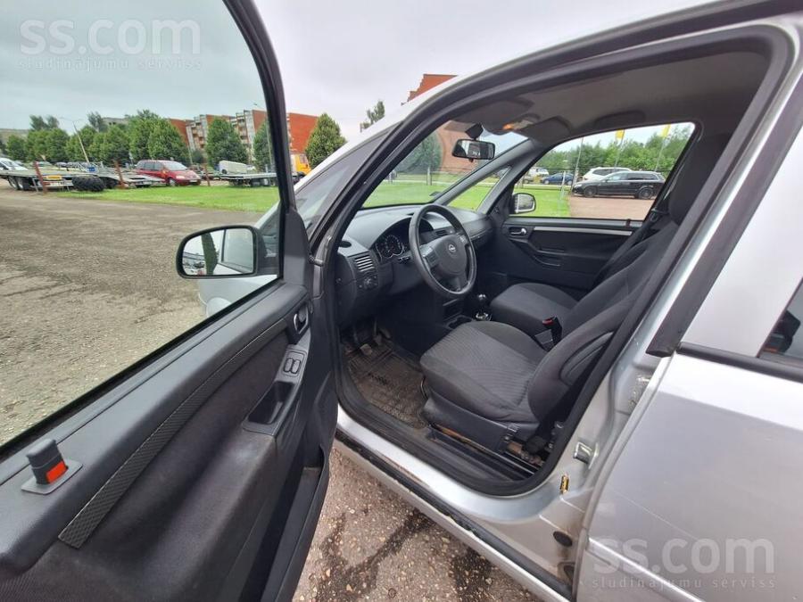 Opel Meriva 2006 in Jelgava, with an engine capacity of 1.60 L and mileage of 174 thousand km for 1400 €, photo 10 on AUTOMOTO.COM.LV