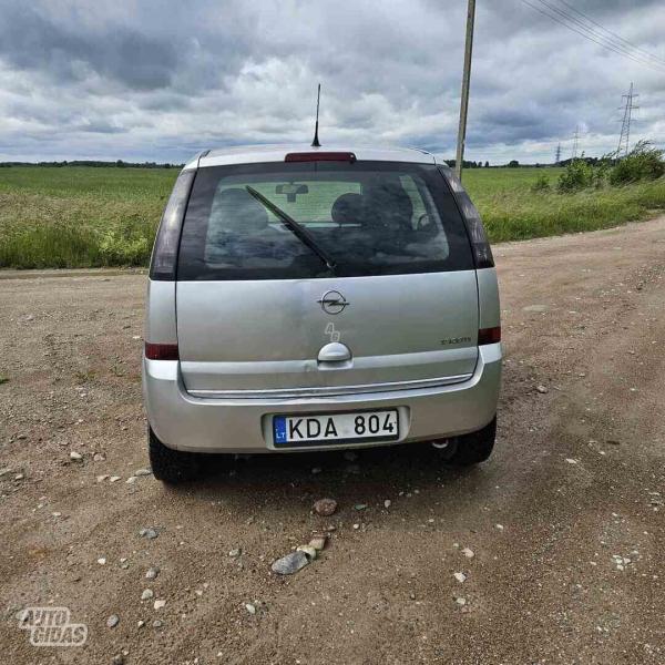 Opel Meriva 2006 in Gargzdai, with an engine capacity of 1.70 L and mileage of 248 thousand km for 750 €, photo 4 on AUTOMOTO.COM.LV