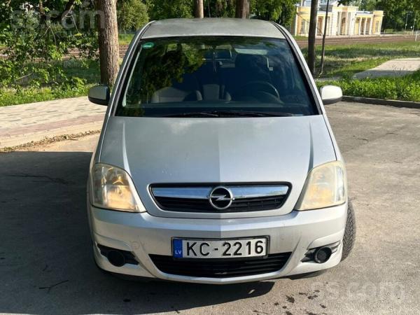 Opel Meriva 2006 in Cesis, with an engine capacity of 1.30 L and mileage of 266 thousand km for 800 €, photo 1 on AUTOMOTO.COM.LV