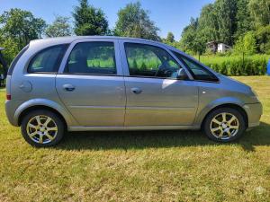 Opel Meriva 2007 in Vilnius, with an engine capacity of 1.60 L and mileage of 199 thousand km for 1100 €, photo 6 on AUTOMOTO.COM.LV