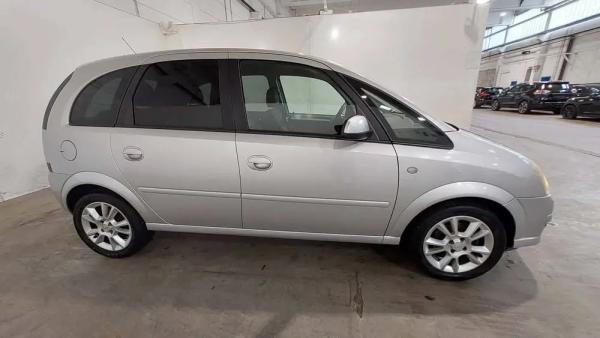 Opel Meriva 2008 Limbaži, ar dzinēja tilpumu 1.60 L un nobraukumu 175 tūkst. km par 2950 €, foto 8 vietnē AUTOMOTO.COM.LV