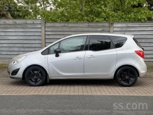 Opel Meriva 2010 Jelgava, ar dzinēja tilpumu 1.70 L un nobraukumu 0 tūkst. km par 3750 €, foto 8 vietnē AUTOMOTO.COM.LV