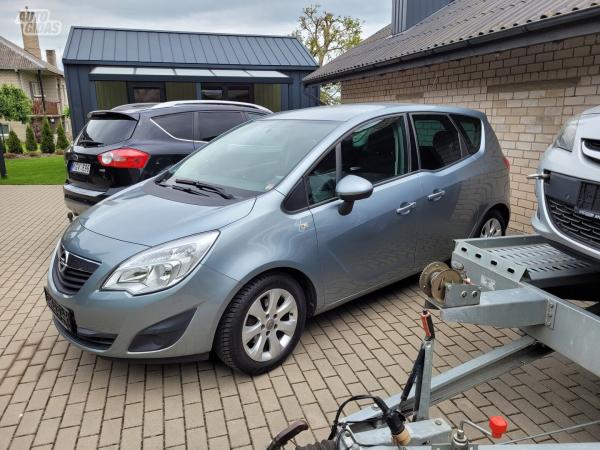 Opel Meriva 2010 Vilkaviškis, ar dzinēja tilpumu 1.40 L un nobraukumu 130 tūkst. km par 3500 €, foto 3 vietnē AUTOMOTO.COM.LV