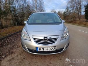 Opel Meriva 2011 in Balvi, with an engine capacity of 1.70 L and mileage of 284 thousand km for 3590 €, photo 8 on AUTOMOTO.COM.LV