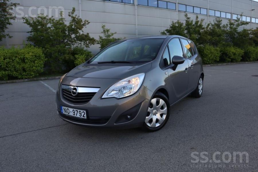 Opel Meriva 2011 in Riga, with an engine capacity of 1.30 L and mileage of 250 thousand km for 2950 €, photo 1 on AUTOMOTO.COM.LV