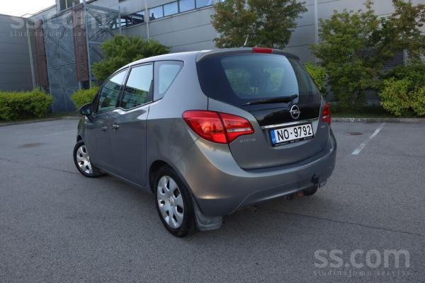 Opel Meriva 2011 in Riga, with an engine capacity of 1.30 L and mileage of 250 thousand km for 2950 €, photo 4 on AUTOMOTO.COM.LV