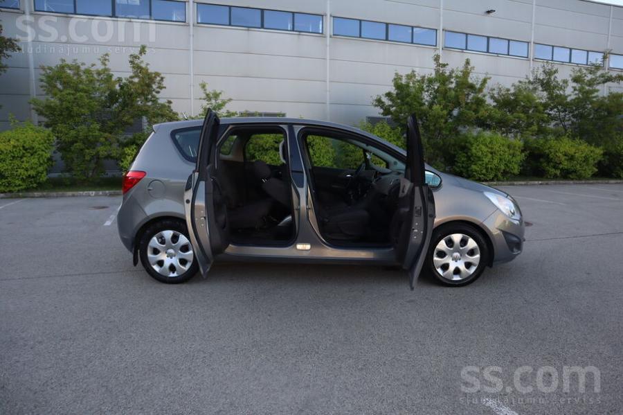 Opel Meriva 2011 in Riga, with an engine capacity of 1.30 L and mileage of 250 thousand km for 2950 €, photo 12 on AUTOMOTO.COM.LV