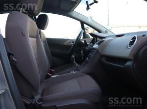 Opel Meriva 2011 in Riga, with an engine capacity of 1.30 L and mileage of 250 thousand km for 2950 €, photo 17 on AUTOMOTO.COM.LV