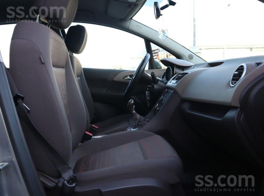 Opel Meriva 2011 in Riga, with an engine capacity of 1.30 L and mileage of 250 thousand km for 2950 €, photo 17 on AUTOMOTO.COM.LV