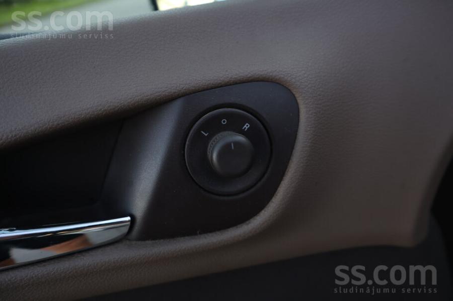 Opel Meriva 2011 in Riga, with an engine capacity of 1.30 L and mileage of 250 thousand km for 2950 €, photo 26 on AUTOMOTO.COM.LV