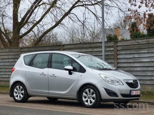 Opel Meriva 2012 in Jelgava, with an engine capacity of 1.40 L and mileage of 172 thousand km for 4990 €, photo 2 on AUTOMOTO.COM.LV