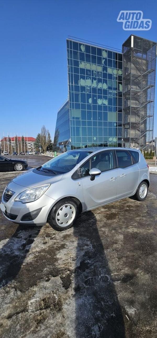 Opel Meriva 2012 in Alytus, with an engine capacity of 1.40 L and mileage of 215 thousand km for 3700 €, photo 1 on AUTOMOTO.COM.LV