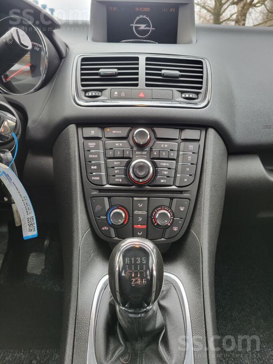 Opel Meriva 2012 Jelgava, ar dzinēja tilpumu 1.40 L un nobraukumu 172 tūkst. km par 4990 €, foto 26 vietnē AUTOMOTO.COM.LV