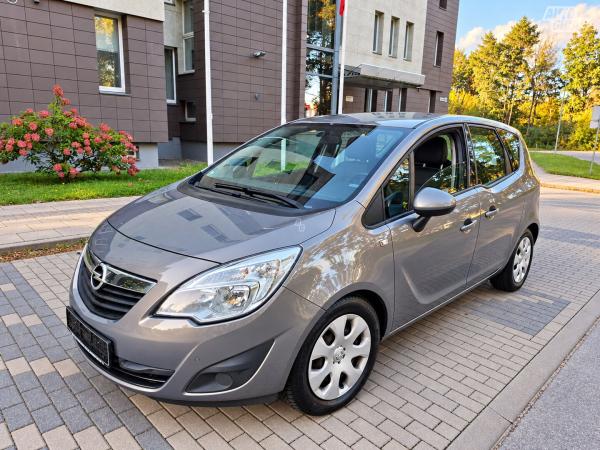 Opel Meriva 2013 in Vilnius, with an engine capacity of 1.40 L and mileage of 228 thousand km for 4850 €, photo 1 on AUTOMOTO.COM.LV
