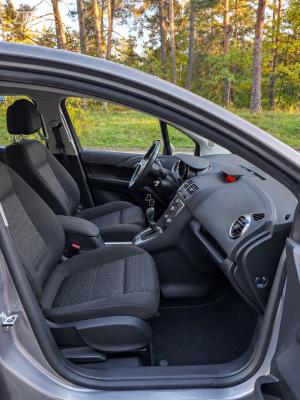 Opel Meriva 2013 Viļņa, ar dzinēja tilpumu 1.40 L un nobraukumu 228 tūkst. km par 4850 €, foto 9 vietnē AUTOMOTO.COM.LV