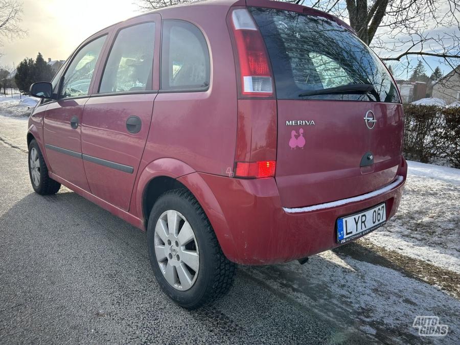 Opel Meriva 2004 in Varena, with an engine capacity of 1.60 L and mileage of 221 thousand km for 520 €, photo 1 on AUTOMOTO.COM.LV