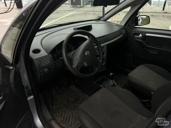 Opel Meriva 2004 in Kaunas, with an engine capacity of 1.70 L and mileage of 300 thousand km for 850 €, photo 5 on AUTOMOTO.COM.LV