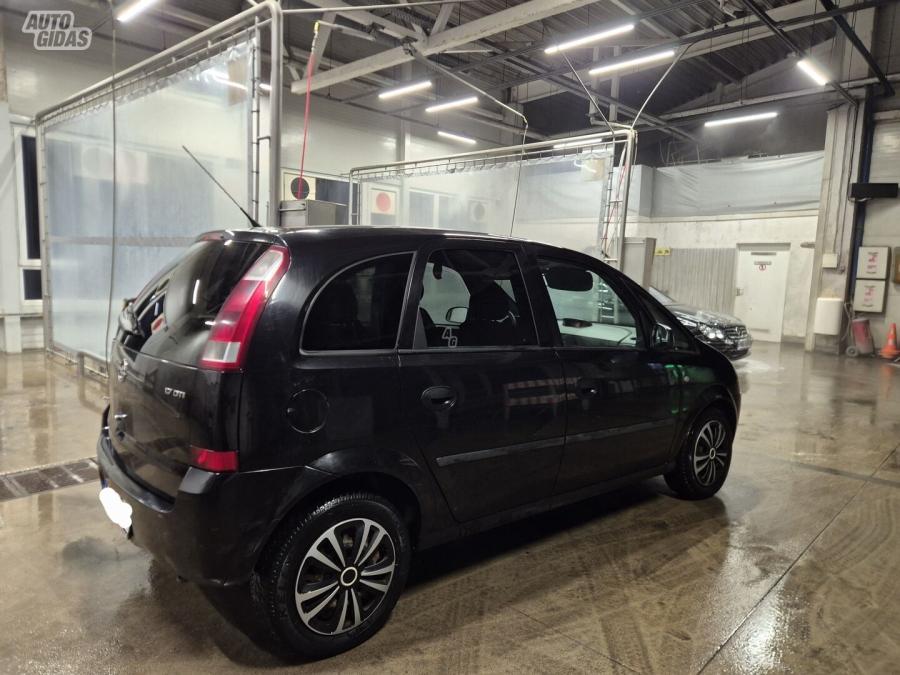 Opel Meriva 2004 Šauļi, ar dzinēja tilpumu 1.70 L un nobraukumu 216 tūkst. km par 700 €, foto 6 vietnē AUTOMOTO.COM.LV