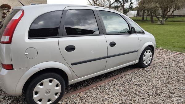 Opel Meriva 2004 Marijampole, ar dzinēja tilpumu 1.60 L un nobraukumu 136 tūkst. km par 450 €, foto 9 vietnē AUTOMOTO.COM.LV
