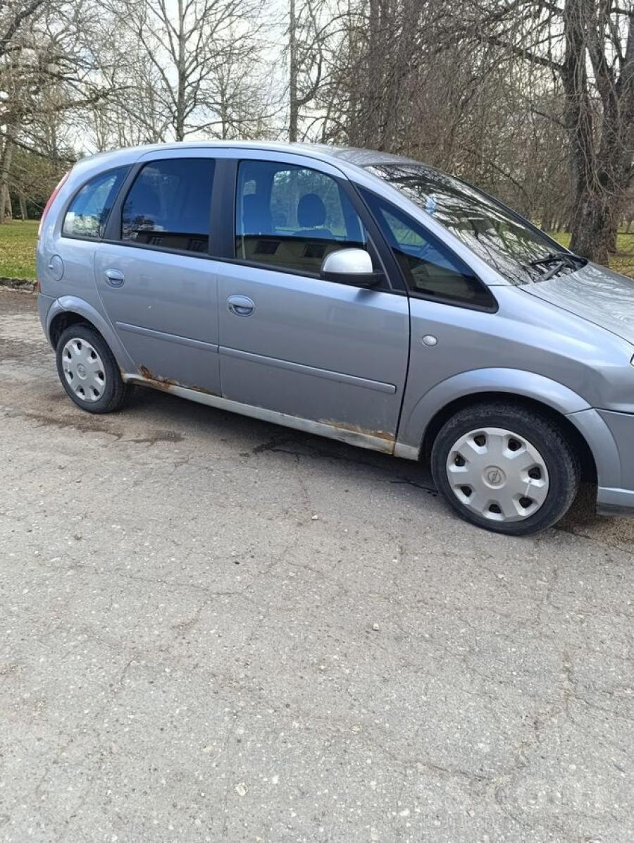 Opel Meriva 2004 in Riga, with an engine capacity of 1.70 L and mileage of 257 thousand km for 500 €, photo 3 on AUTOMOTO.COM.LV