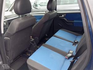 Opel Meriva 2004 in Vilnius, with an engine capacity of 1.70 L and mileage of 274 thousand km for 600 €, photo 14 on AUTOMOTO.COM.LV