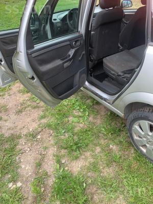 Opel Meriva 2004 Liepāja, ar dzinēja tilpumu 1.70 L un nobraukumu 255 tūkst. km par 1050 €, foto 8 vietnē AUTOMOTO.COM.LV