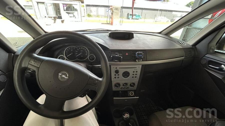 Opel Meriva 2004 Ogre, ar dzinēja tilpumu 1.70 L un nobraukumu 253 tūkst. km par 800 €, foto 5 vietnē AUTOMOTO.COM.LV