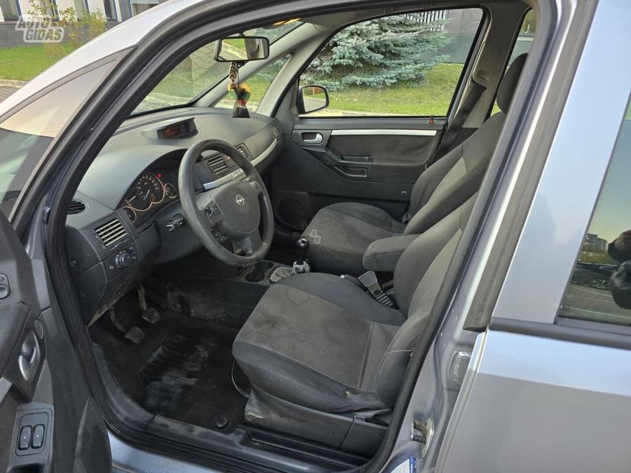 Opel Meriva 2004 Viļņa, ar dzinēja tilpumu 1.70 L un nobraukumu 408 tūkst. km par 400 €, foto 10 vietnē AUTOMOTO.COM.LV