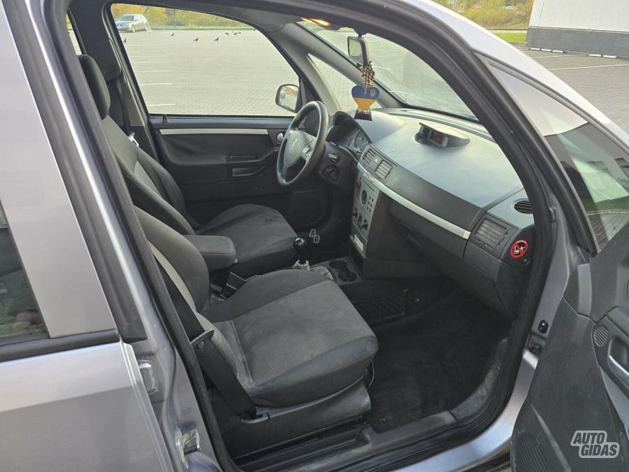 Opel Meriva 2004 Viļņa, ar dzinēja tilpumu 1.70 L un nobraukumu 408 tūkst. km par 400 €, foto 12 vietnē AUTOMOTO.COM.LV
