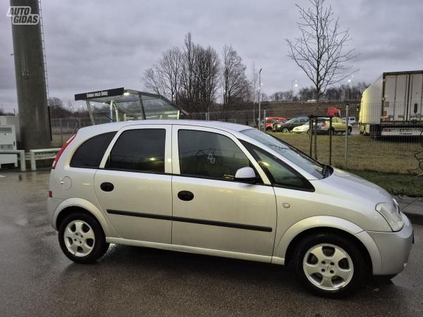 Opel Meriva 2005 in Siauliai, with an engine capacity of 1.60 L and mileage of 227 thousand km for 1300 €, photo 4 on AUTOMOTO.COM.LV