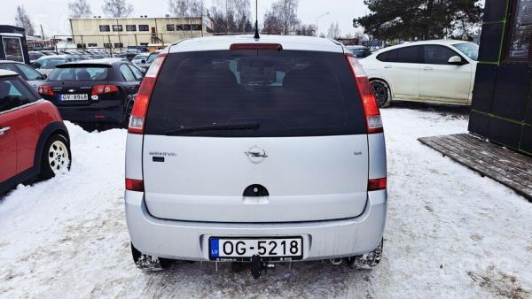 Opel Meriva 2005 in Riga, with an engine capacity of 1.60 L and mileage of 194 thousand km for 1790 €, photo 6 on AUTOMOTO.COM.LV