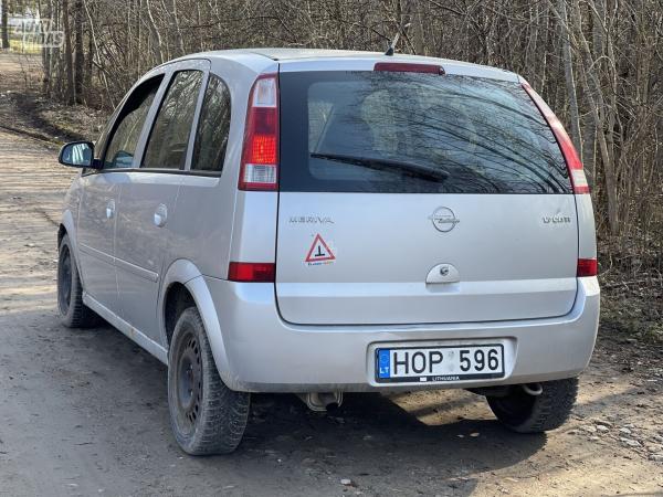 Opel Meriva 2005 in Vilnius, with an engine capacity of 1.70 L and mileage of 241 thousand km for 600 €, photo 7 on AUTOMOTO.COM.LV