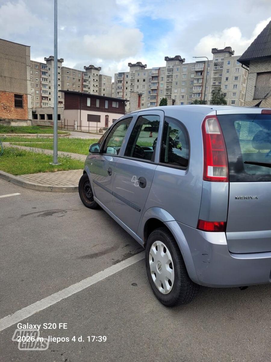 Opel Meriva 2005 in Kaunas, with an engine capacity of 1.70 L and mileage of 226 thousand km for 999 €, photo 3 on AUTOMOTO.COM.LV