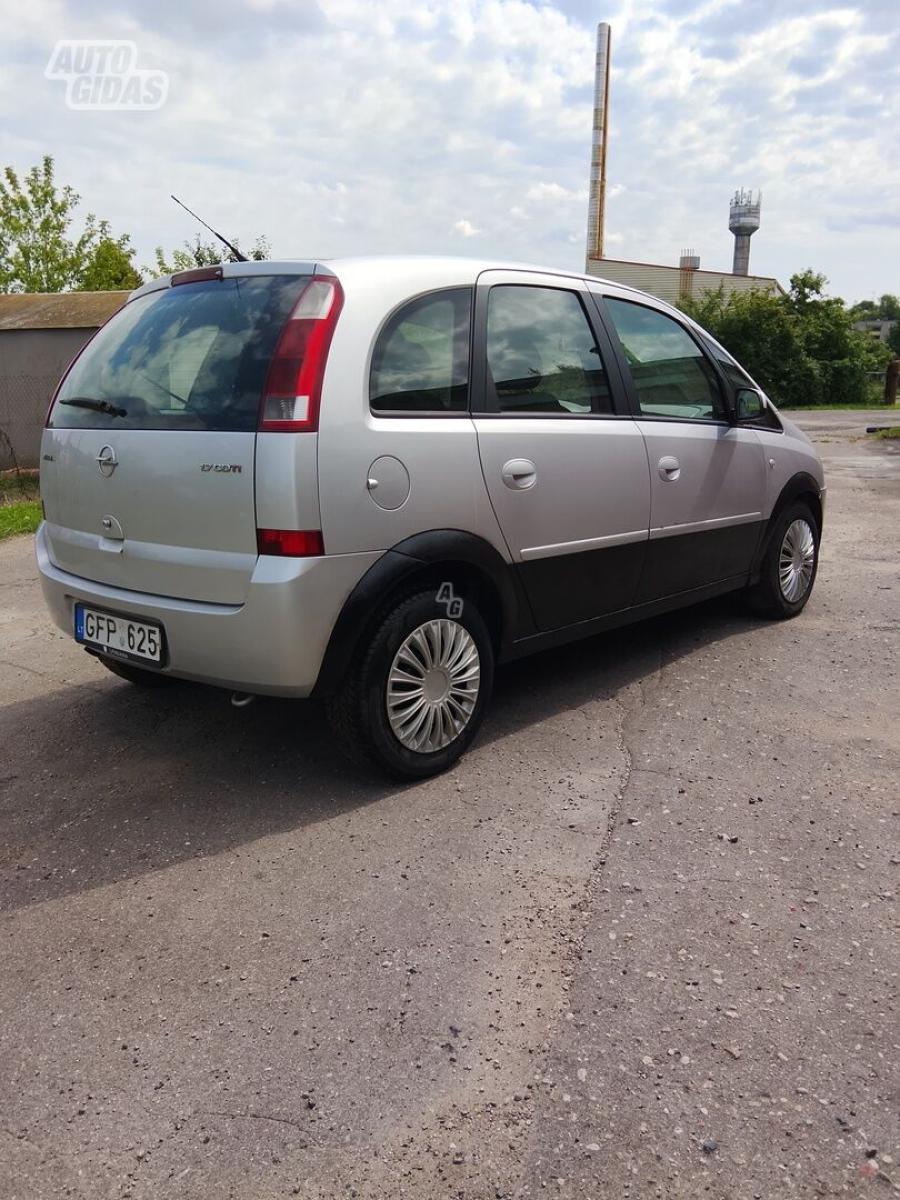 Opel Meriva 2005 in Siauliai, with an engine capacity of 1.70 L and mileage of 300 thousand km for 850 €, photo 4 on AUTOMOTO.COM.LV