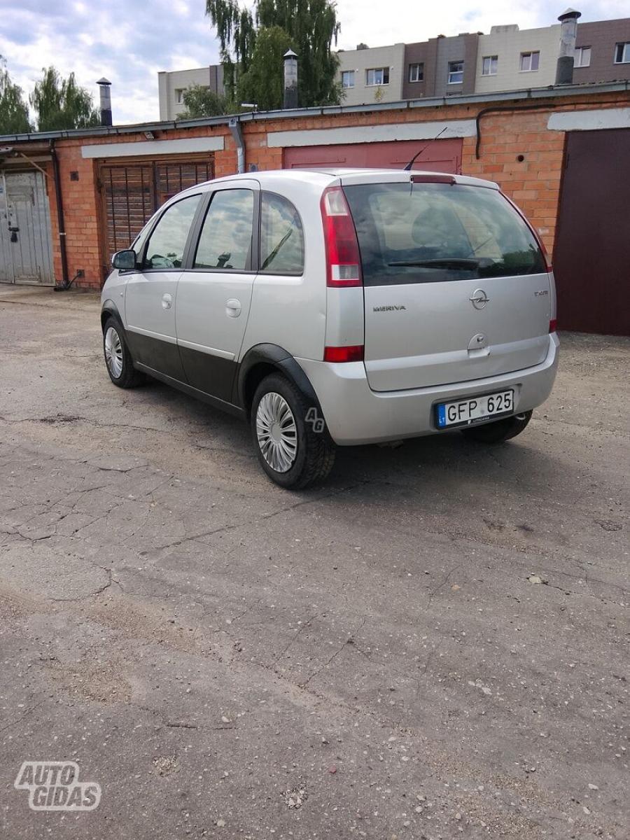 Opel Meriva 2005 Viļņa, ar dzinēja tilpumu 1.70 L un nobraukumu 300 tūkst. km par 600 €, foto 7 vietnē AUTOMOTO.COM.LV