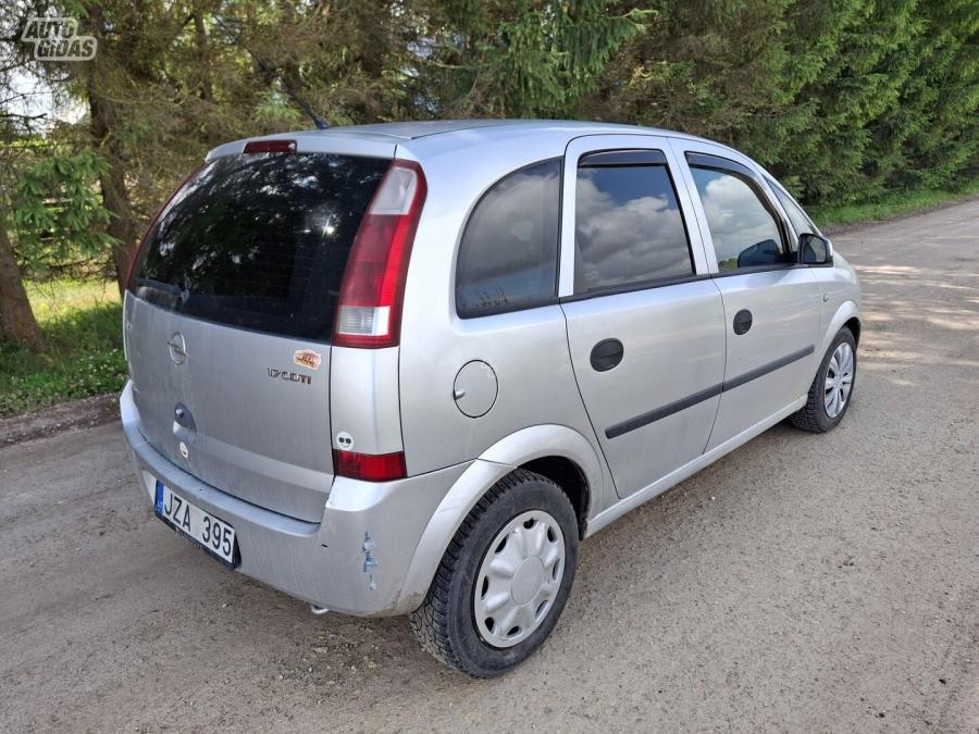 Opel Meriva 2005 in Mazeikiai, with an engine capacity of 1.70 L and mileage of 285 thousand km for 850 €, photo 4 on AUTOMOTO.COM.LV